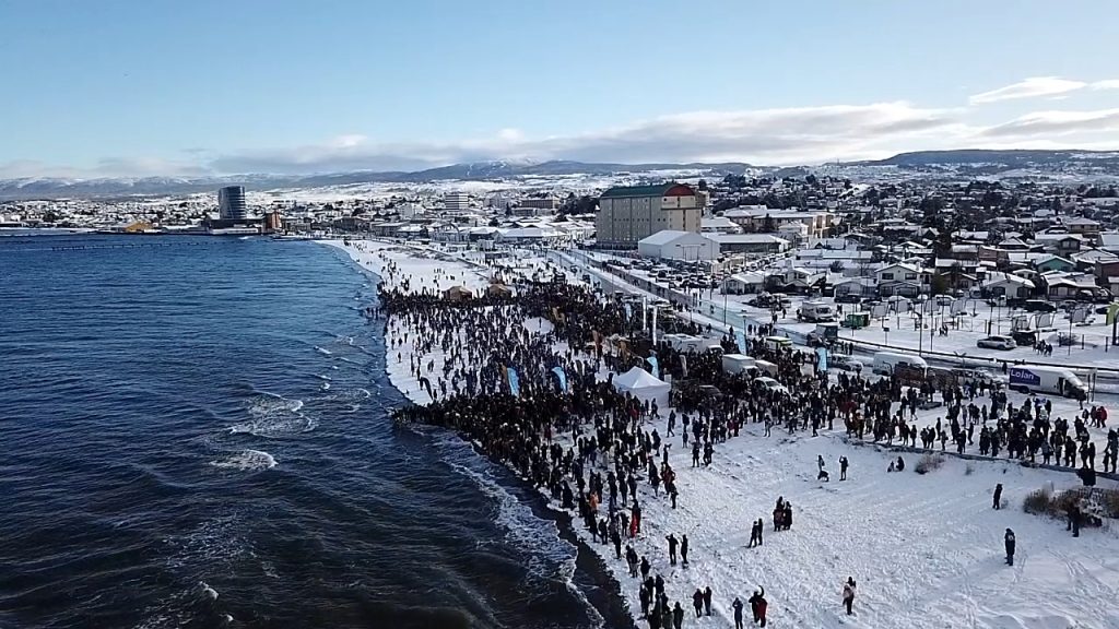 El Gran Chapuzón en el Estrecho de Magallanes – Puerto a Puerto